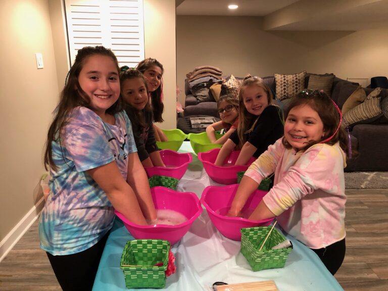 Birthday Party Photo Gallery - Glitzy Girlz